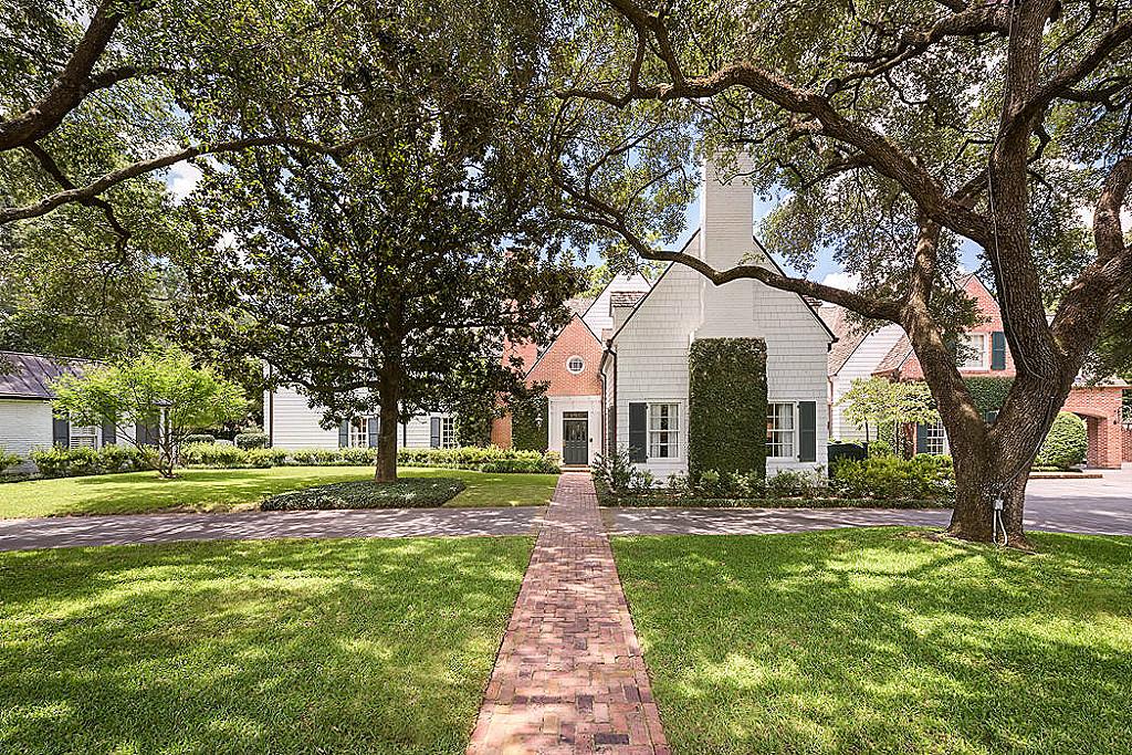 Prominent Houston couple buys George R. Brown house in River Oaks