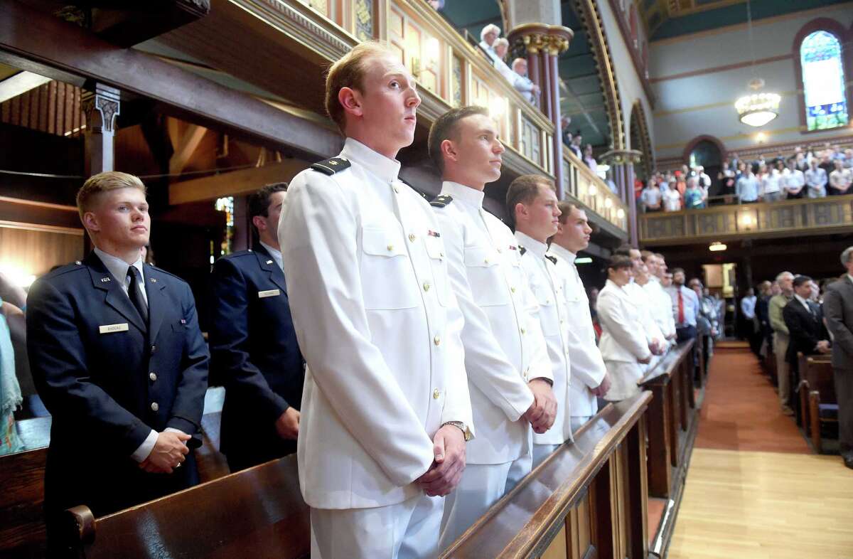 Photos of Secretary of Defense Ashton Carter at Yale ROTC Commissioning