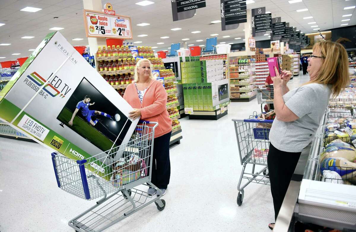 Photos of New Expanded ShopRite in Milford