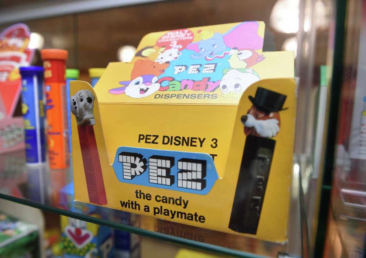 Photos of the Pez Visitor Center in Orange