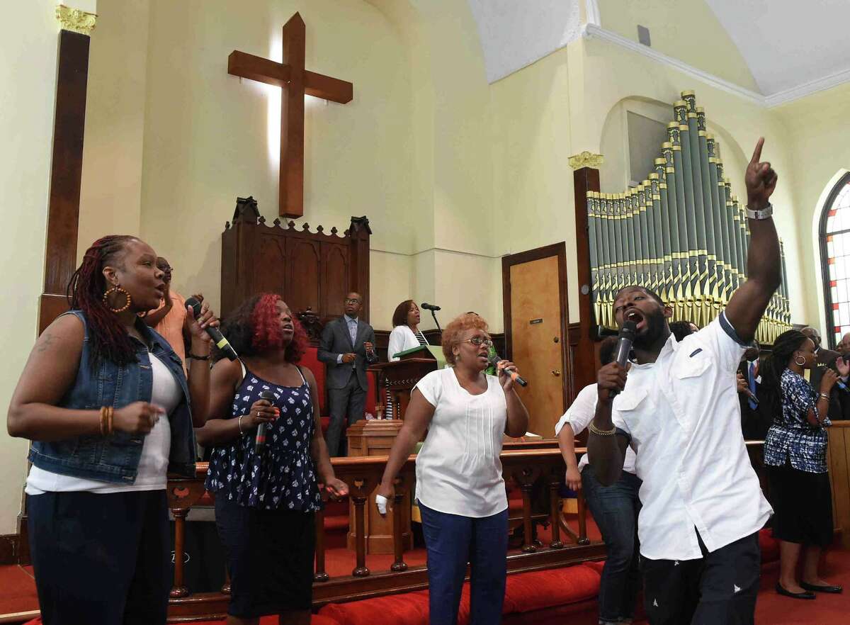PHOTOS of Pastor's Last Sermon at Varick AME Memorial Zion Church