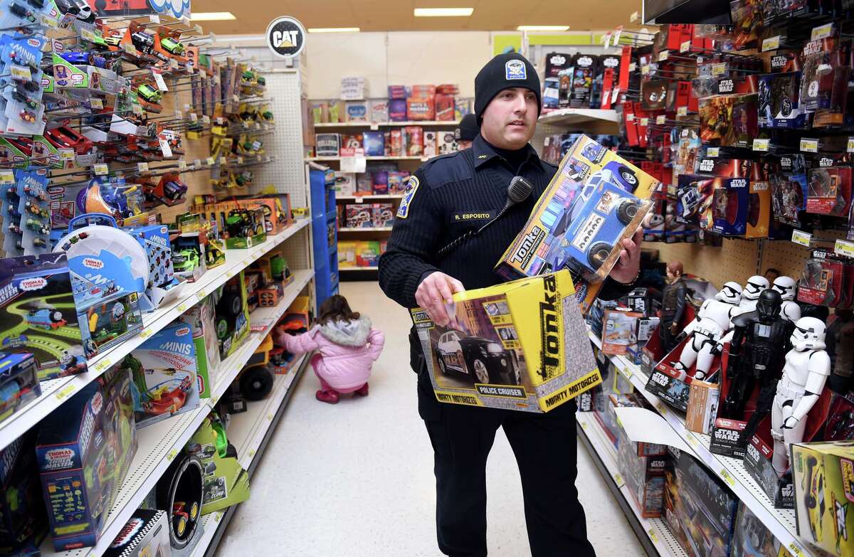 Photos of the Ansonia Police Helping with Holiday Shopping
