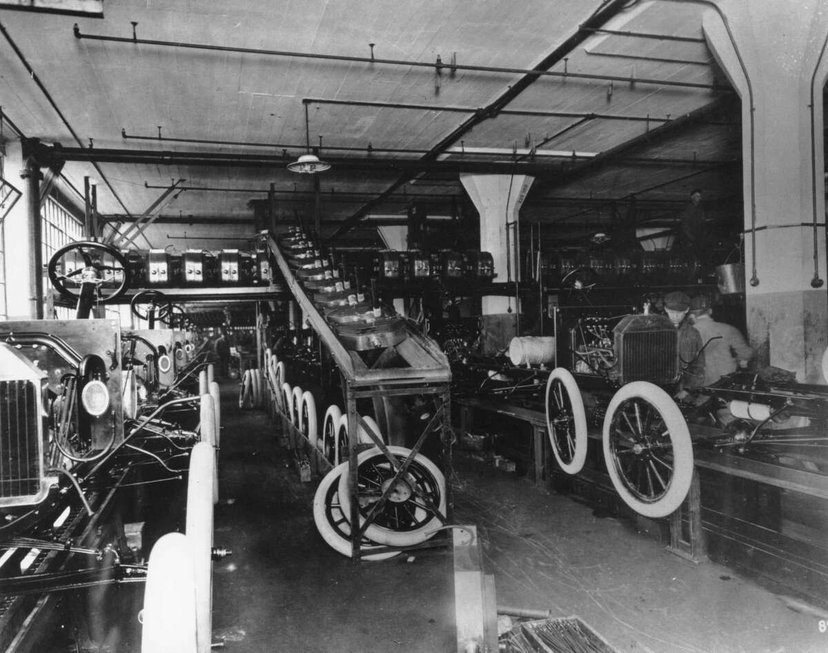 Photos: On this day—July 15, 1903—Ford motor company takes first order
