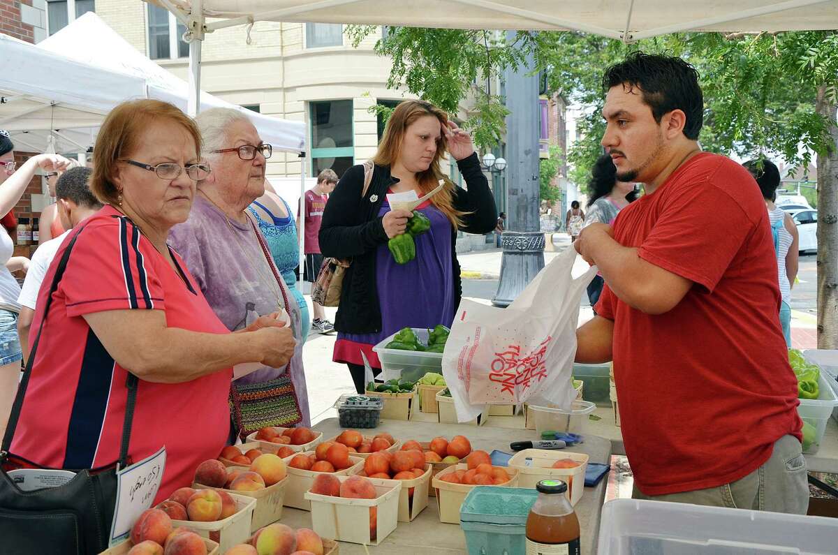PHOTOS: Pictures from The Middletown Press from August 2014