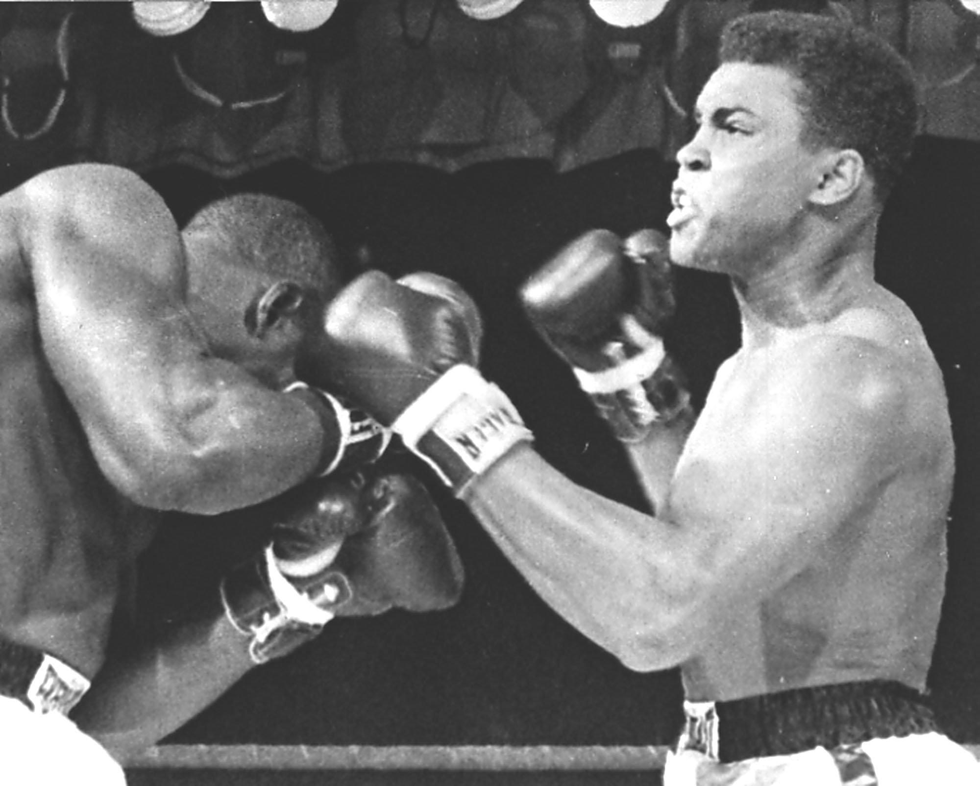 PHOTOS On This Day February 25 1964 Cassius Clay Wins World photos-on-this-day-february-25-1964-cassius-clay-wins-world
