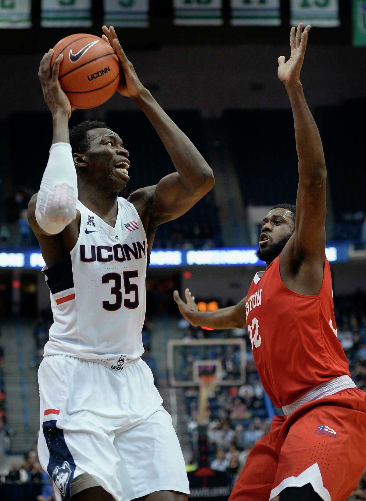 Photos of UConn-Boston University men basketball