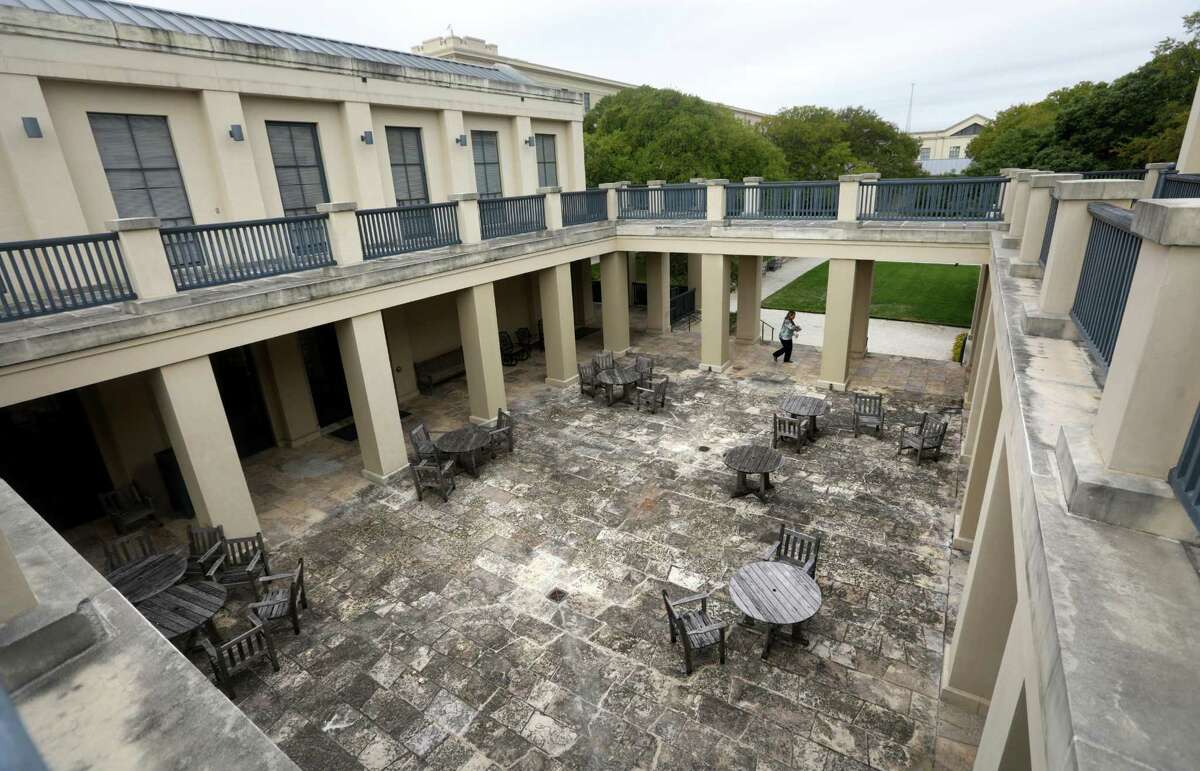 Arsenal stored arms for Confederates, U.S. before becoming H-E-B ...