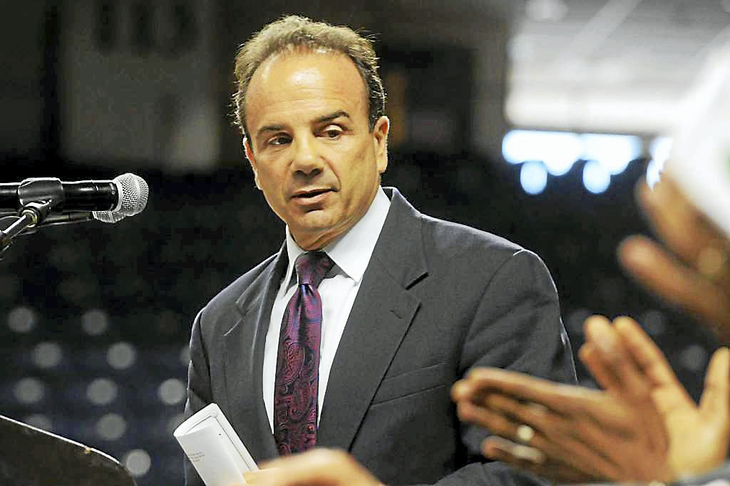Ganim to sue for Connecticut clean elections cash for state run