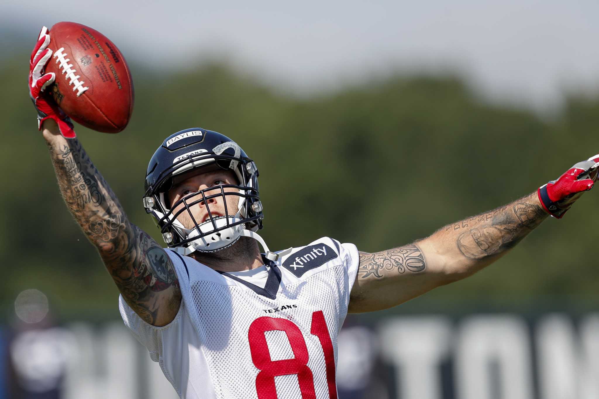 Texans promoting rookie TE Evan Baylis