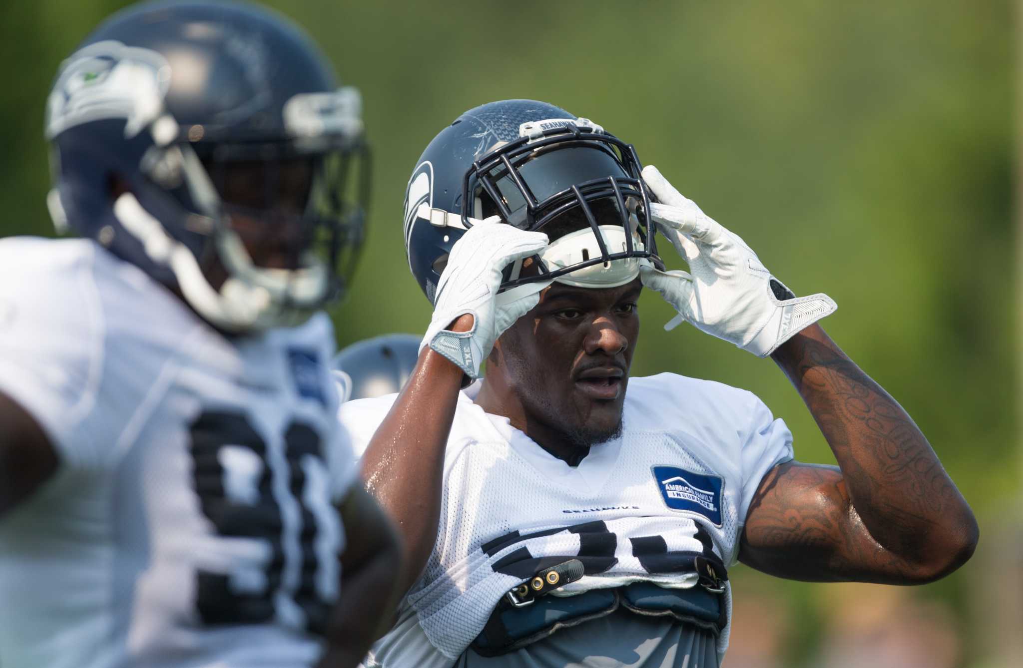 Frank Clark punches Germain Ifedi, ejected from Seahawks camp