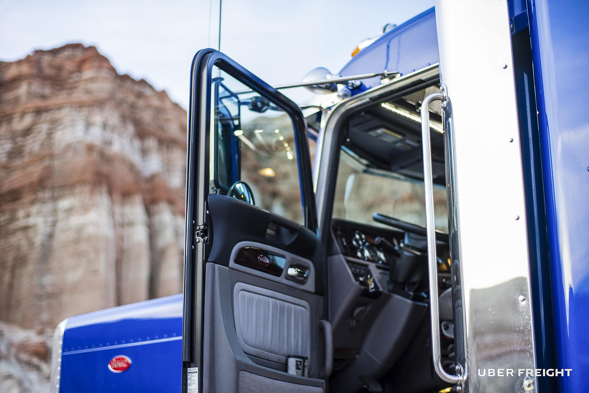 Uber Freight expands trucking service to California, other states