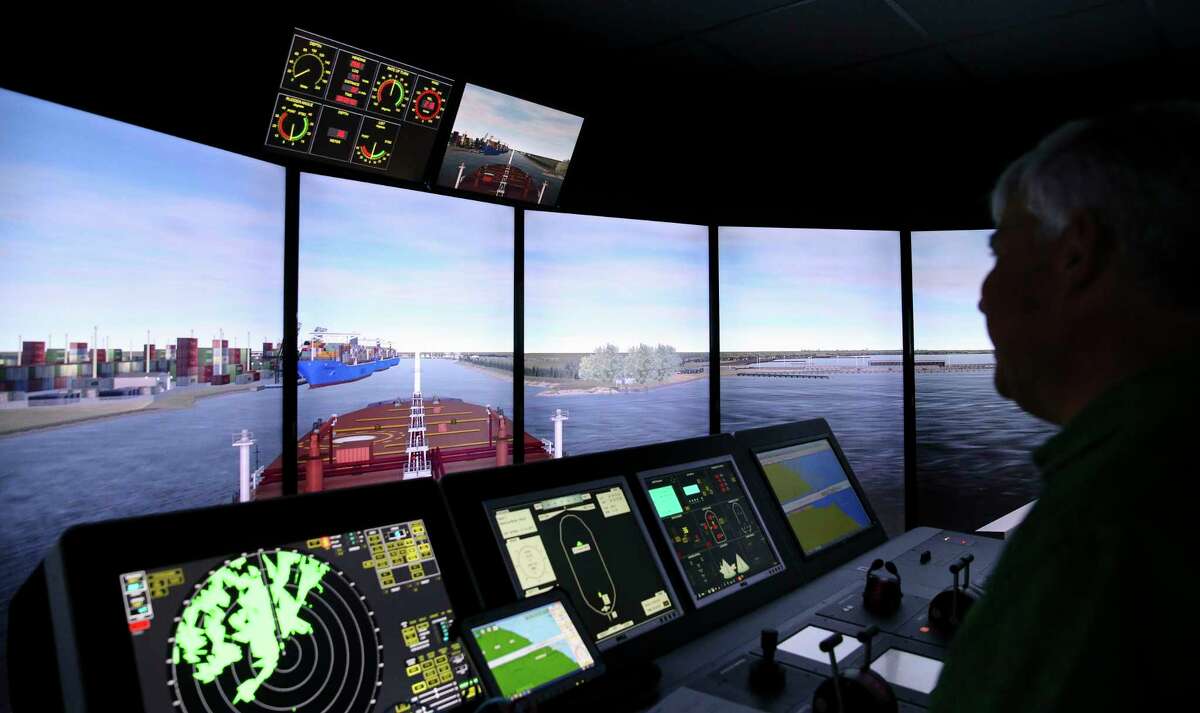 Simulator gives Ship Channel pilots glimpse into the future