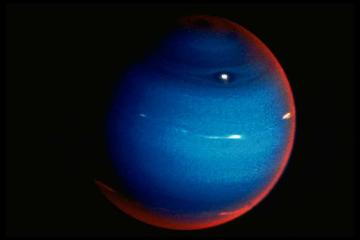 At 40, Voyager spacecrafts still zooming toward galactic achievement