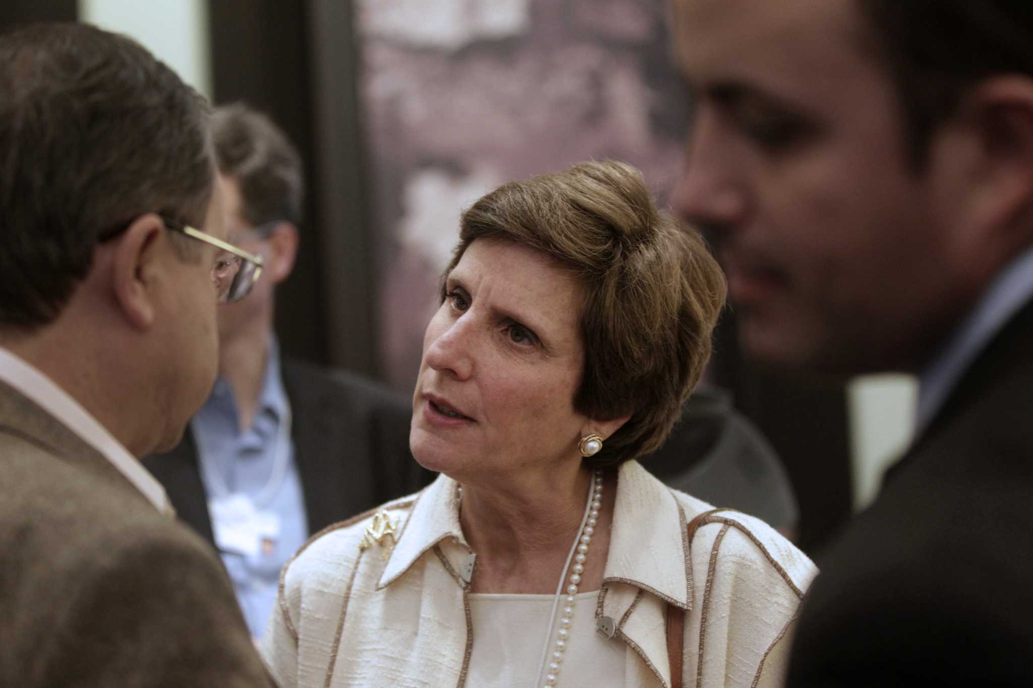 When women step down as CEOs, men usually wind up taking their places