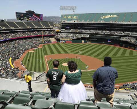 Fans need clarity on Oakland’s coming Coliseum replacement