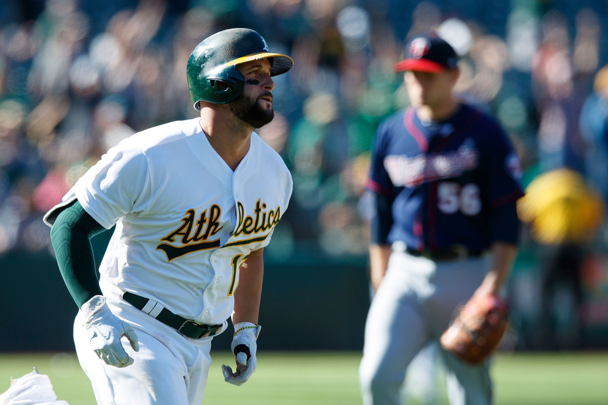 Mariners add All-Star 1B Yonder Alonso in trade with Oakland