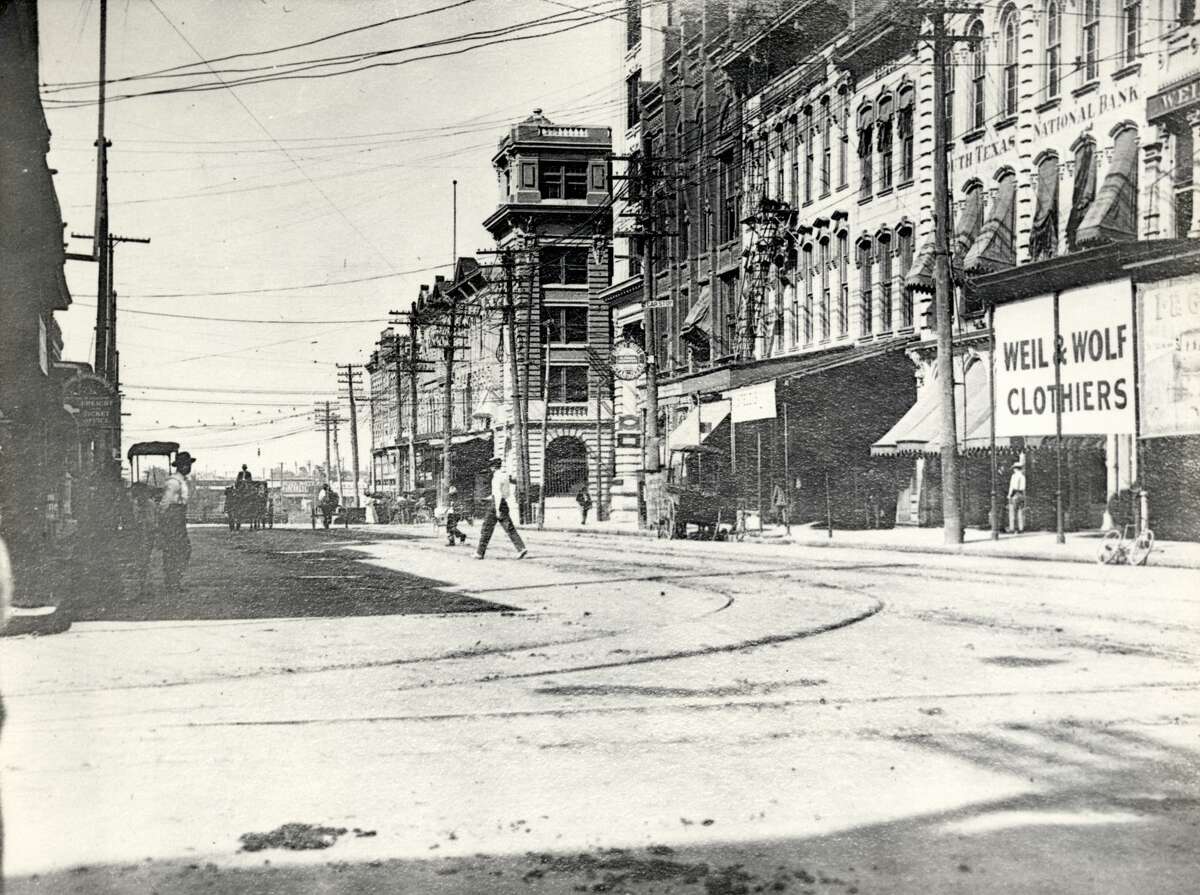 Explore a treasure trove of historic Houston photos from the 19th ...