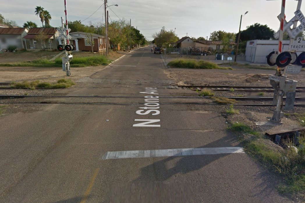 Laredo police investigating man found dead near Slaughter Park
