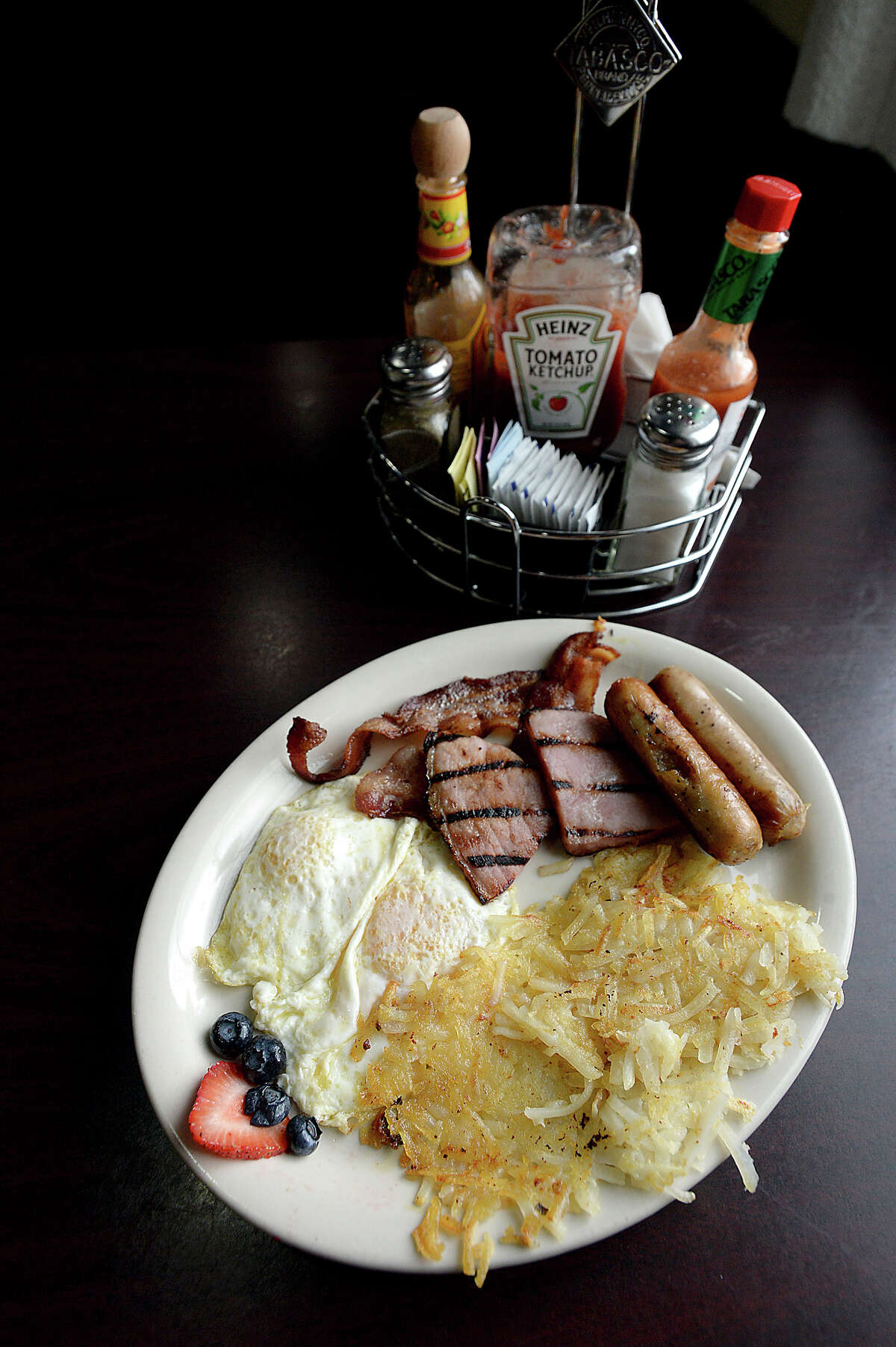 Delight in vibrant classics at Kimmy's Cafe