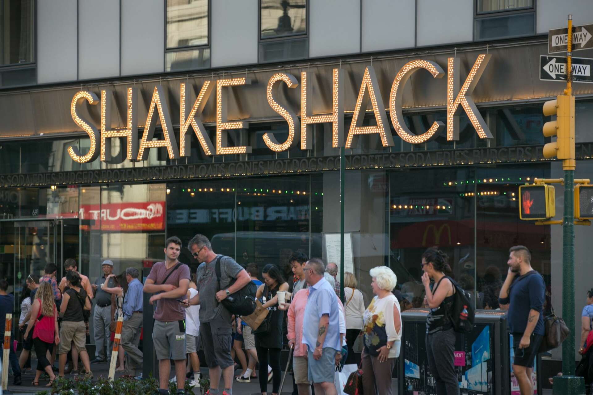 Shake Shack opening new location in San Francisco mall