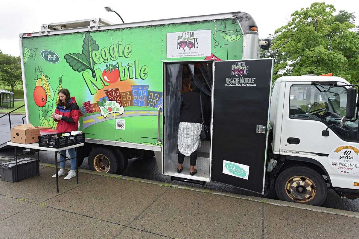 Veggie Mobile marks decade of delivering fresh produce