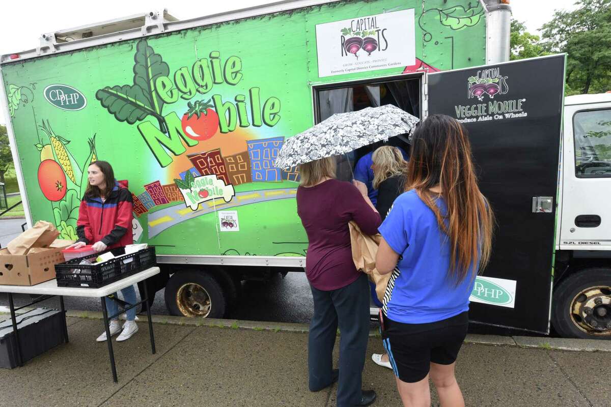 Veggie Mobile marks decade of delivering fresh produce