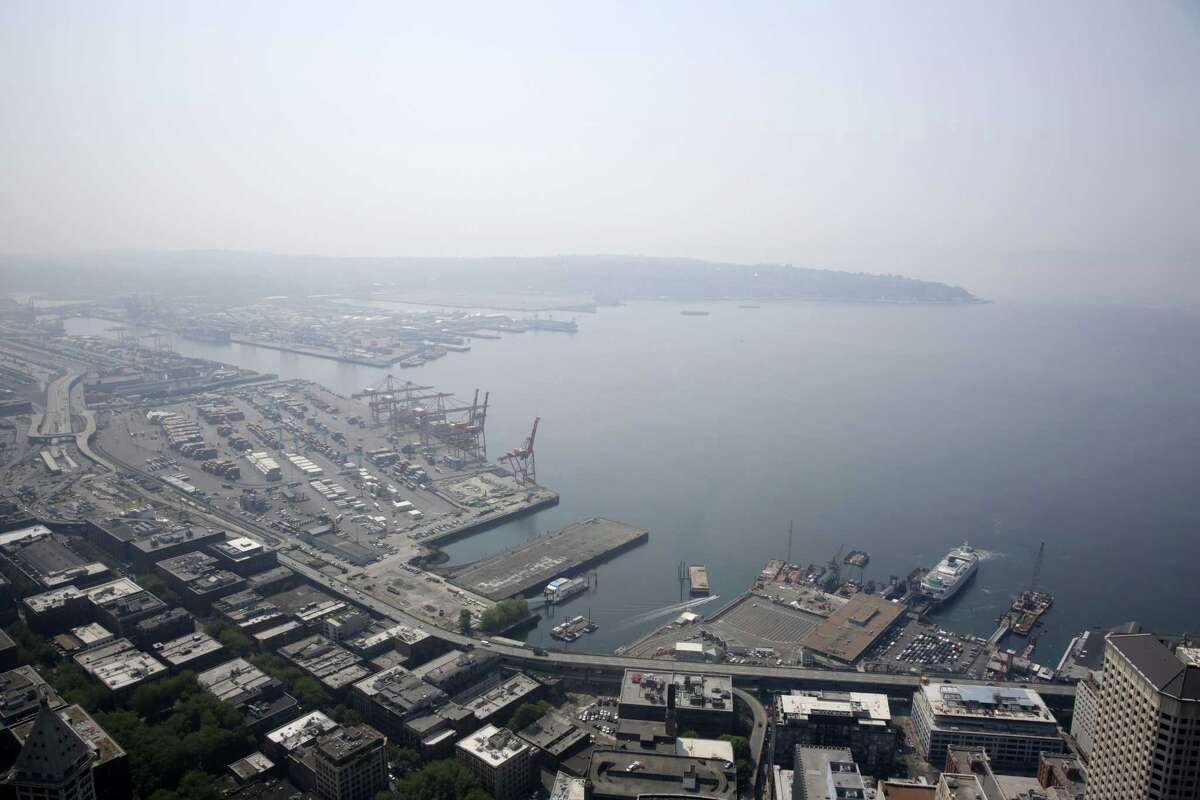 Seattle's air quality worsened Thursday, may get better Friday