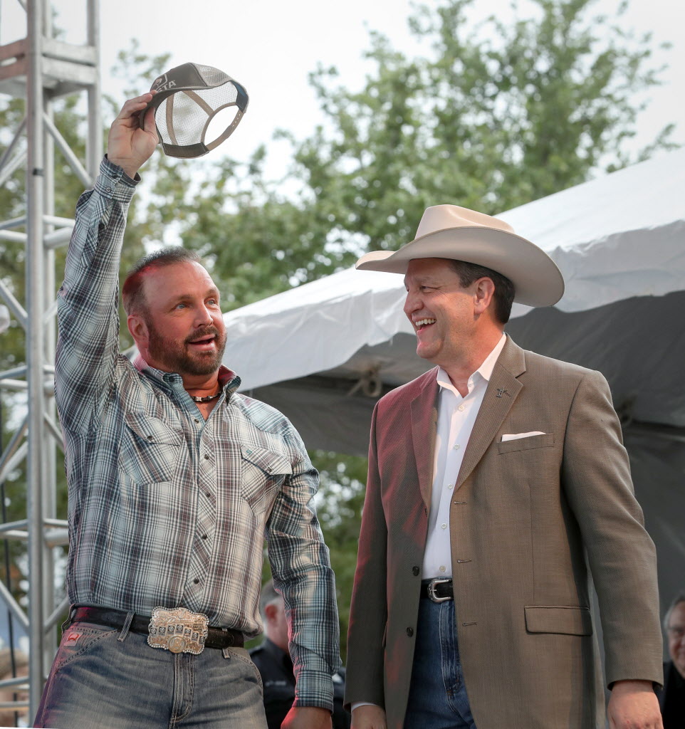 Tickets to Garth Brooks at the Rodeo on sale Sept. 9