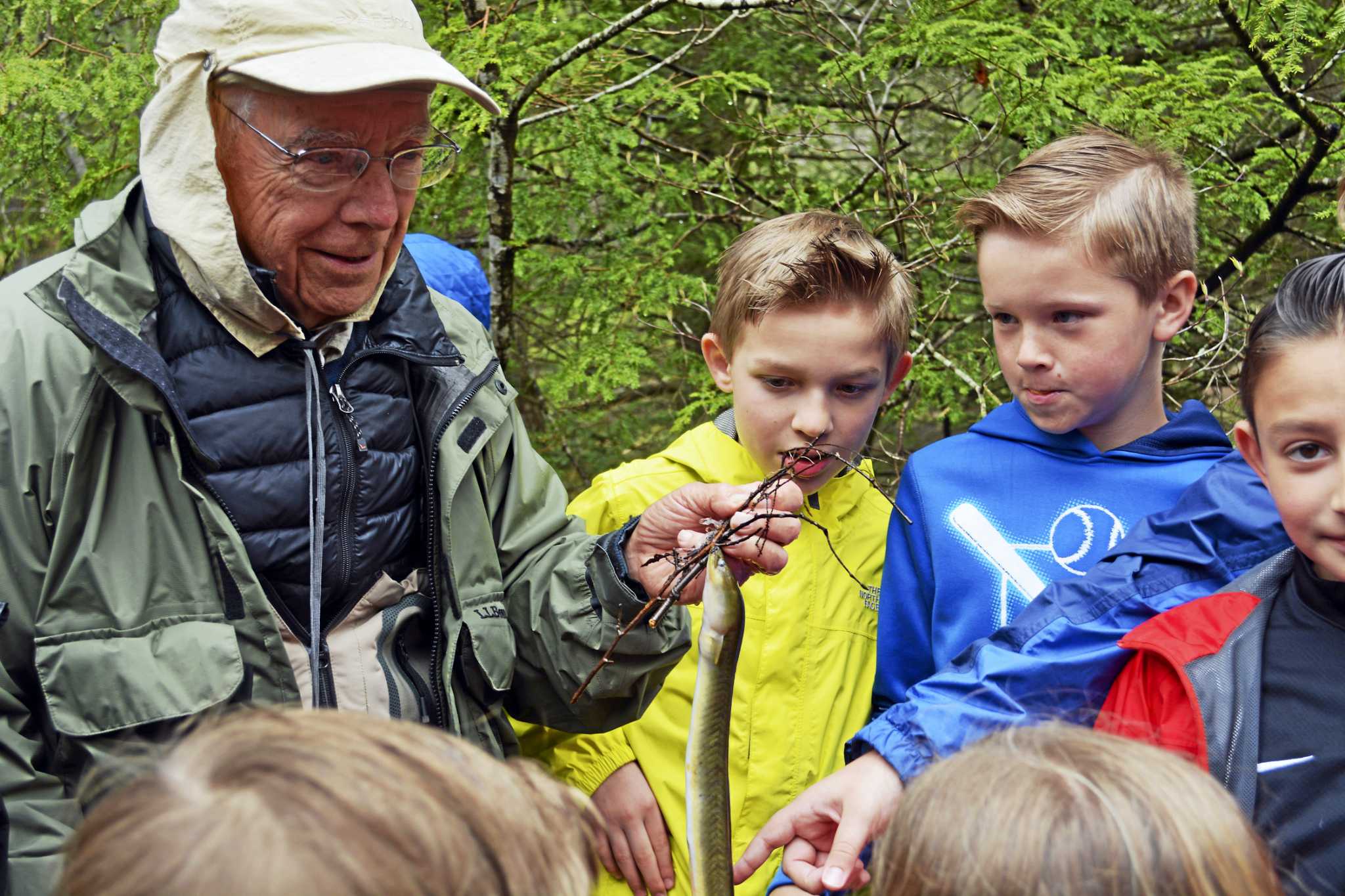 East Hampton 4th-graders’ fish hatchery project culminates in Salmon ...