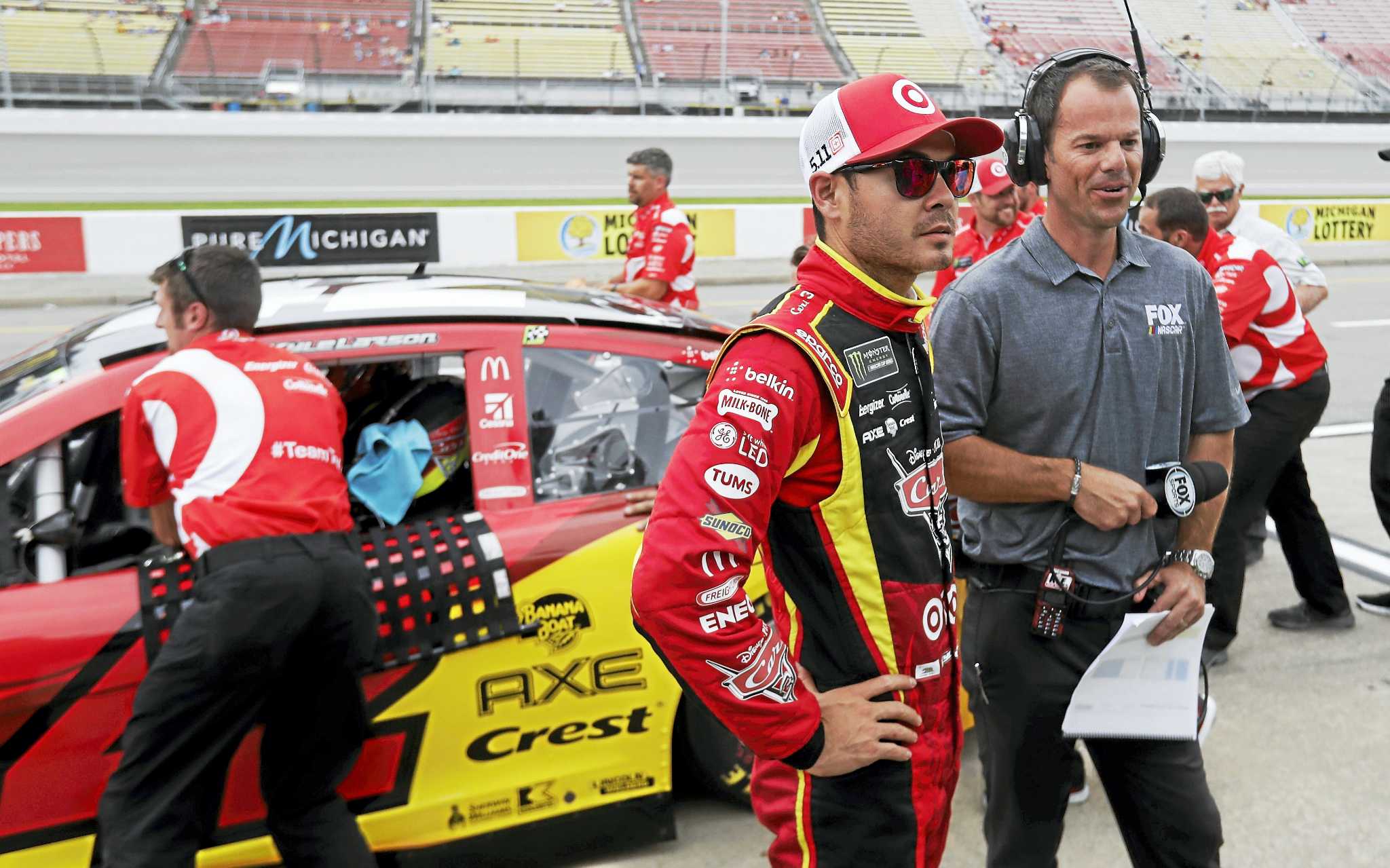 Kyle Larson, Jamie McMurray make it 1-2 for Chip Ganassi at Sonoma ...