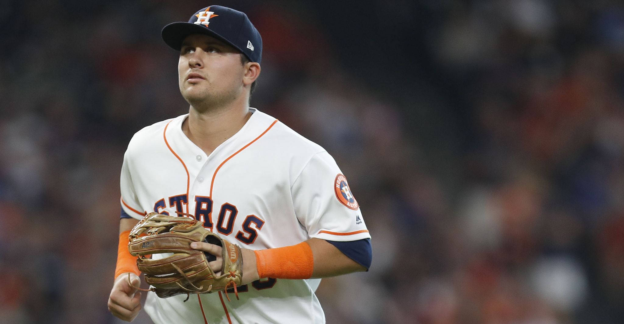 Despite lefty on the mound, J.D. Davis out of Astros' lineup