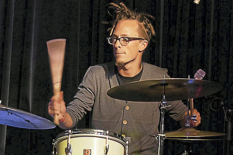 Waterbury: Poli Club presents Philippe Lemm Trio March 31