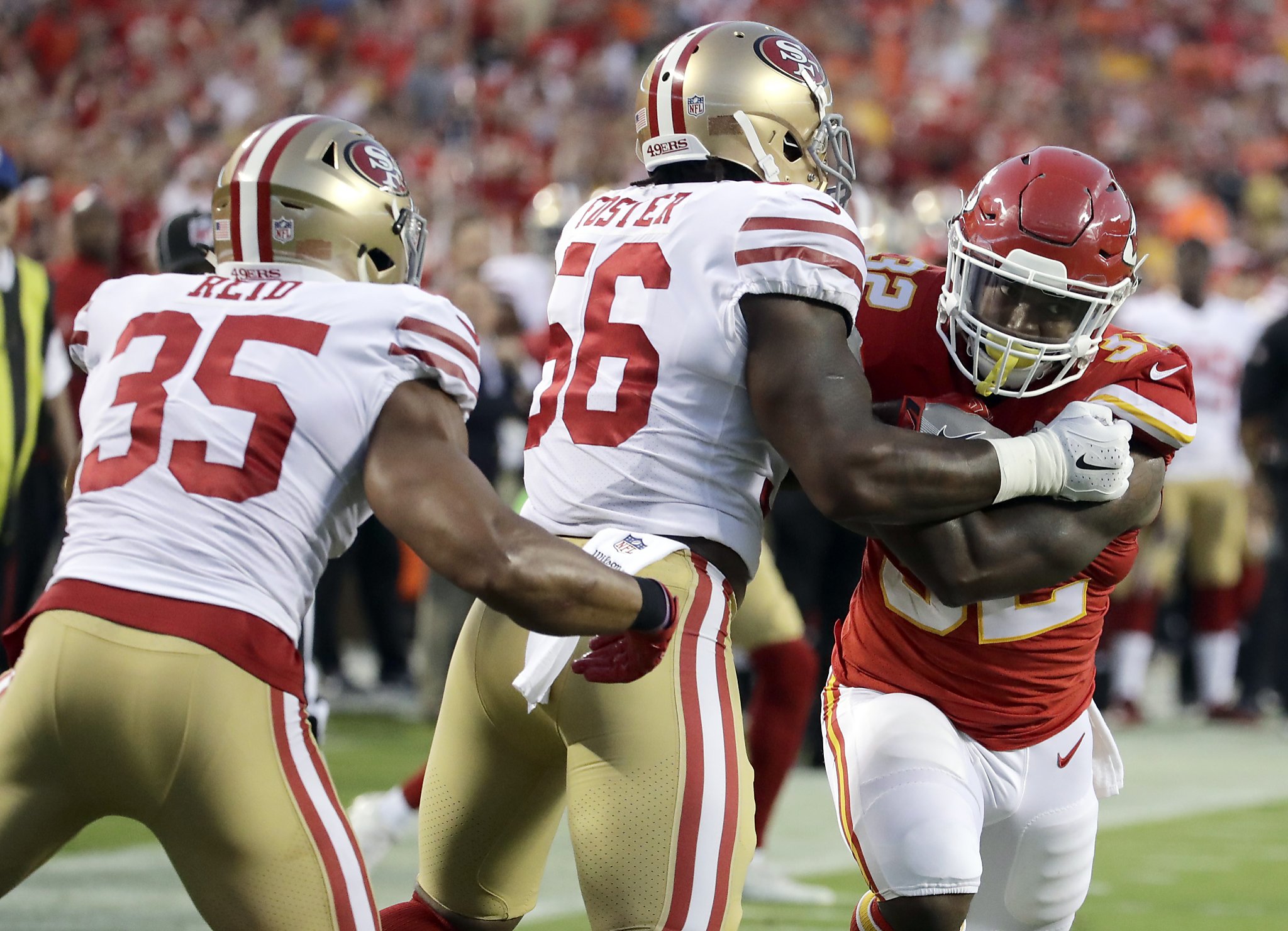 49ers linebacker Foster plays plenty in preseason debut
