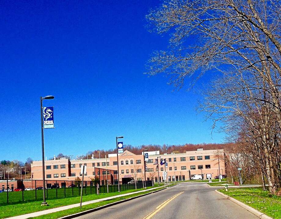 Middletown High School names first-period honor roll students - The ...