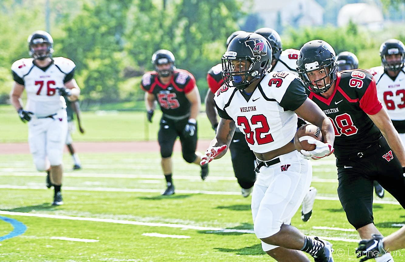 Wesleyan’s Dario Highsmith done for season with ankle injury