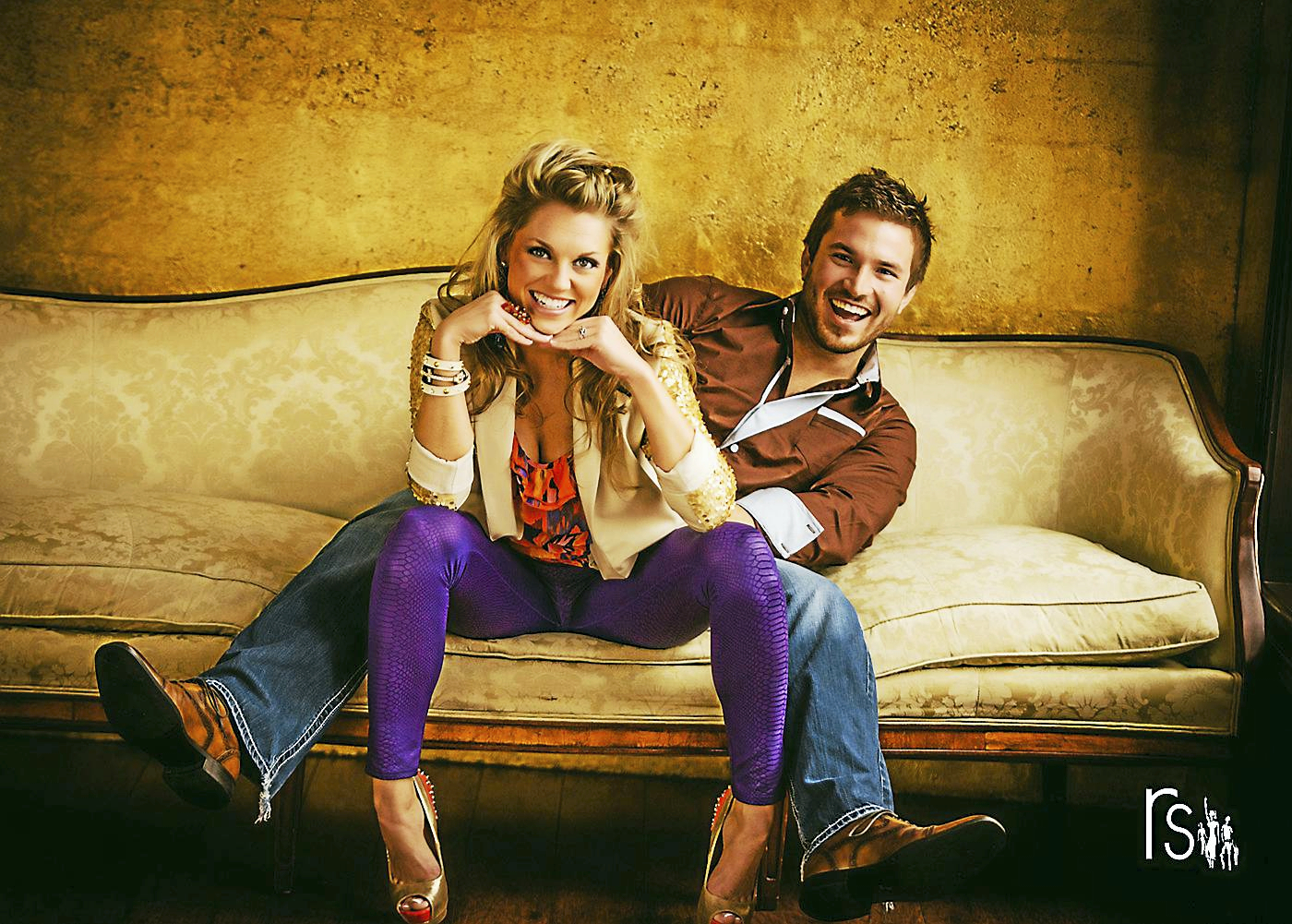 Dave & Whitney to perform Jan. 23