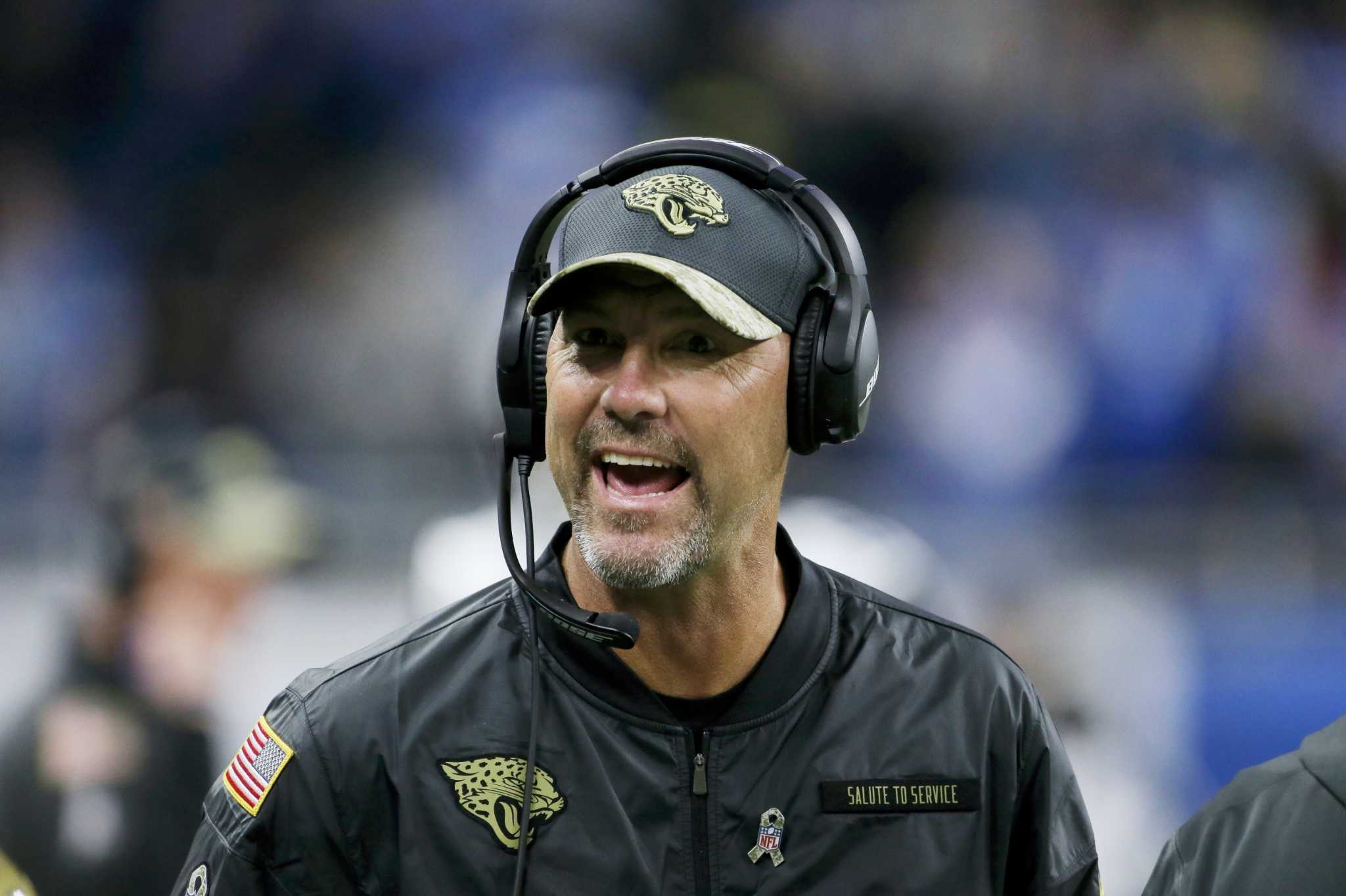 Jaguars fire coach Gus Bradley after fourth-quarter collapse at Texans