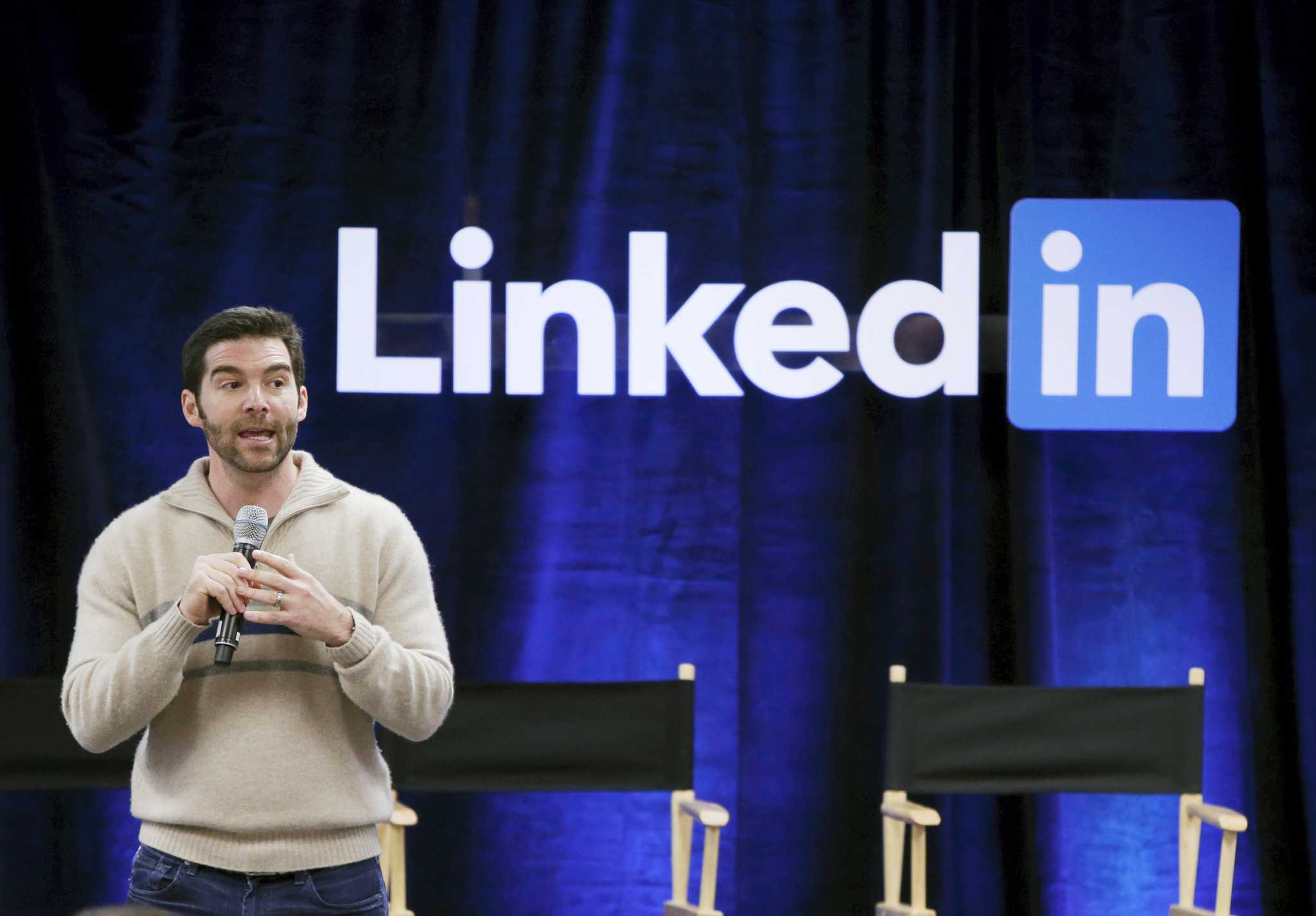 Microsoft To Buy Networking Site LinkedIn For 26 2 Billion microsoft-to-buy-networking-site-linkedin-for-26-2-billion
