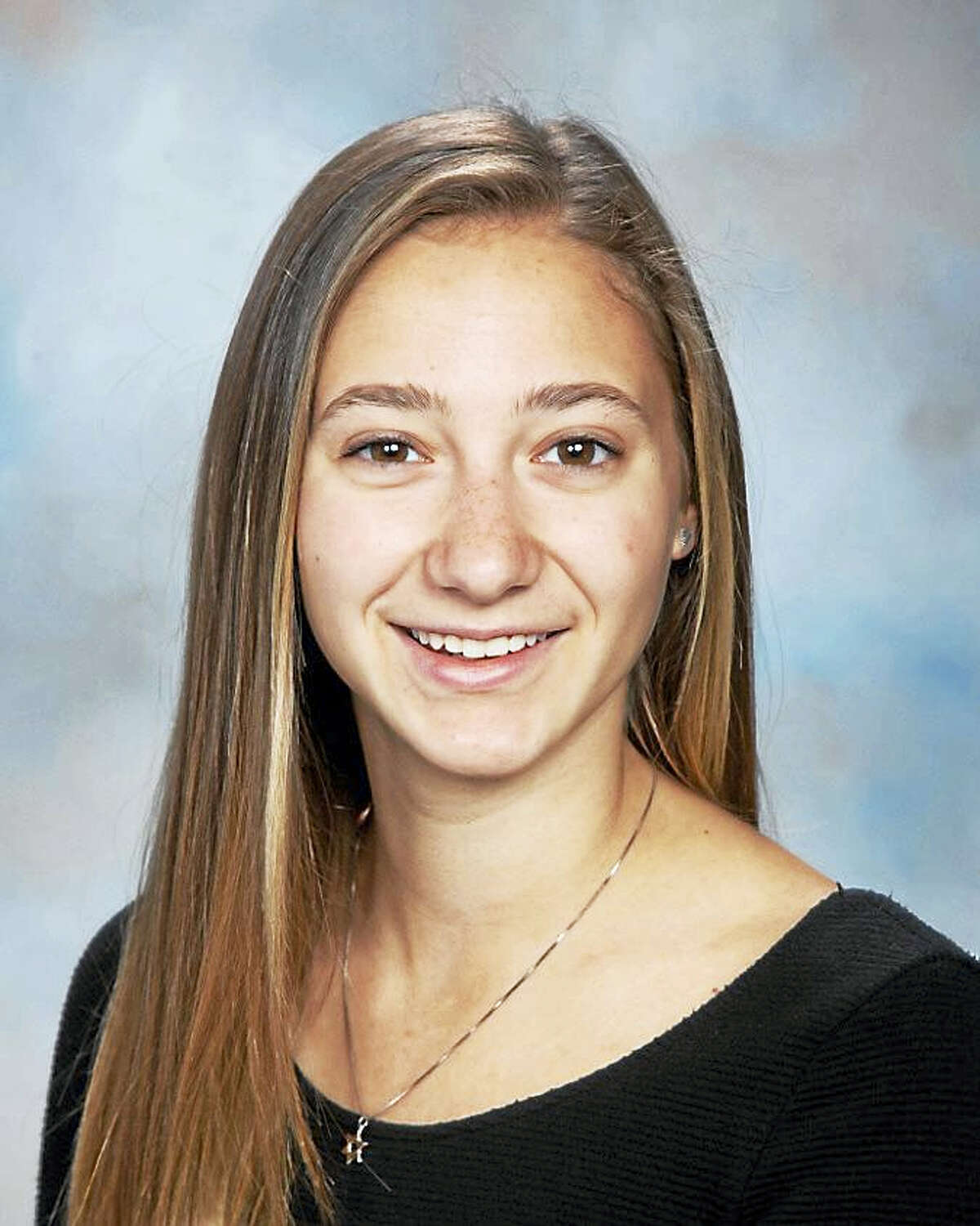 Middletown High School names 2016 valedictorian, co-salutatorians