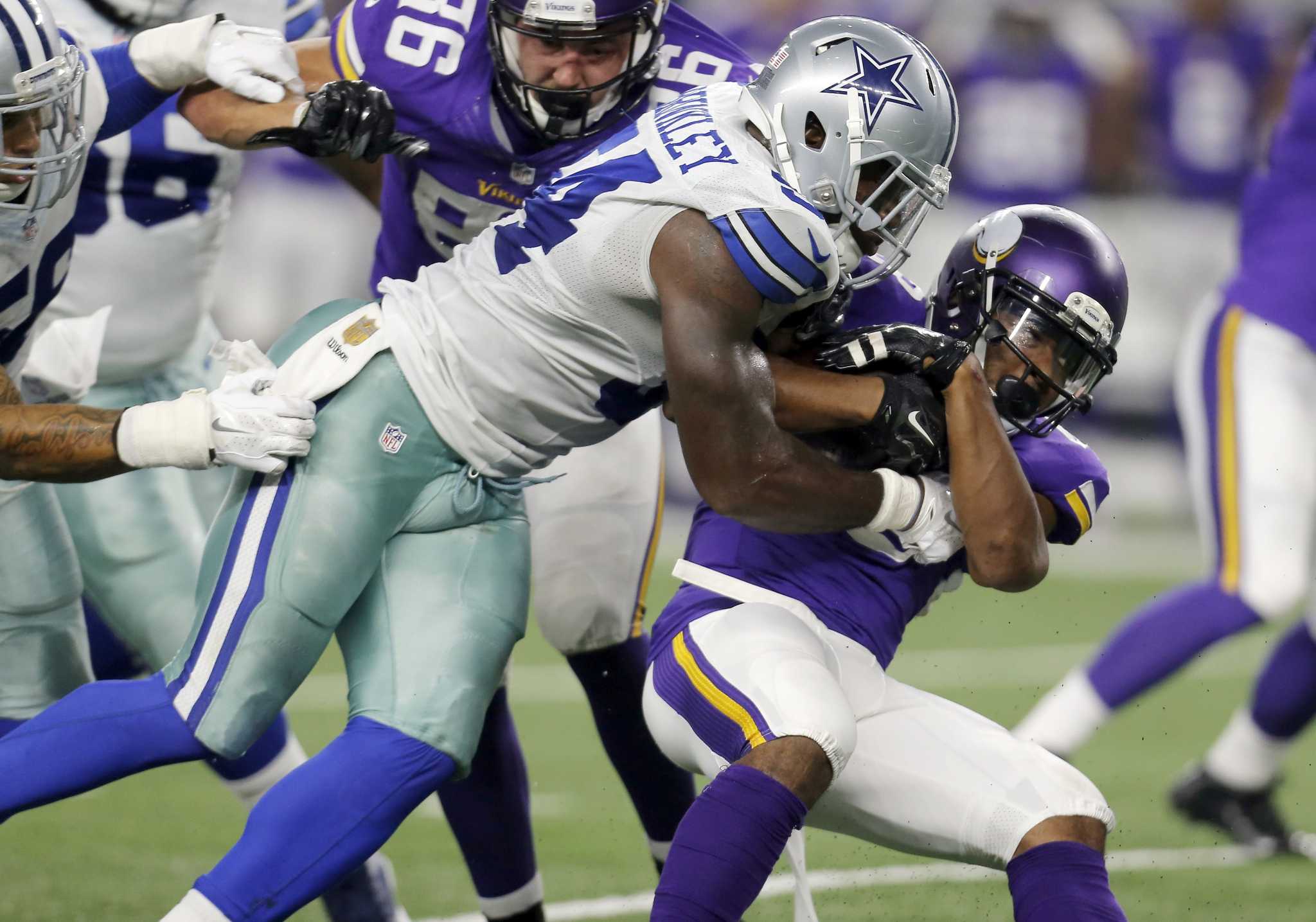 Giants sign former Cowboys linebacker Jasper Brinkley