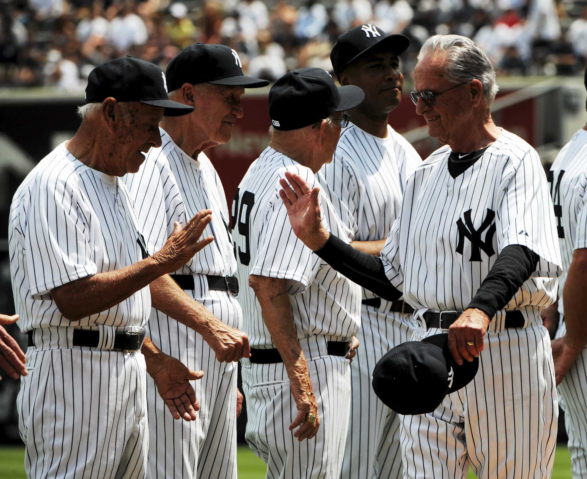 Former Yankee Jerry Coleman dies at 89