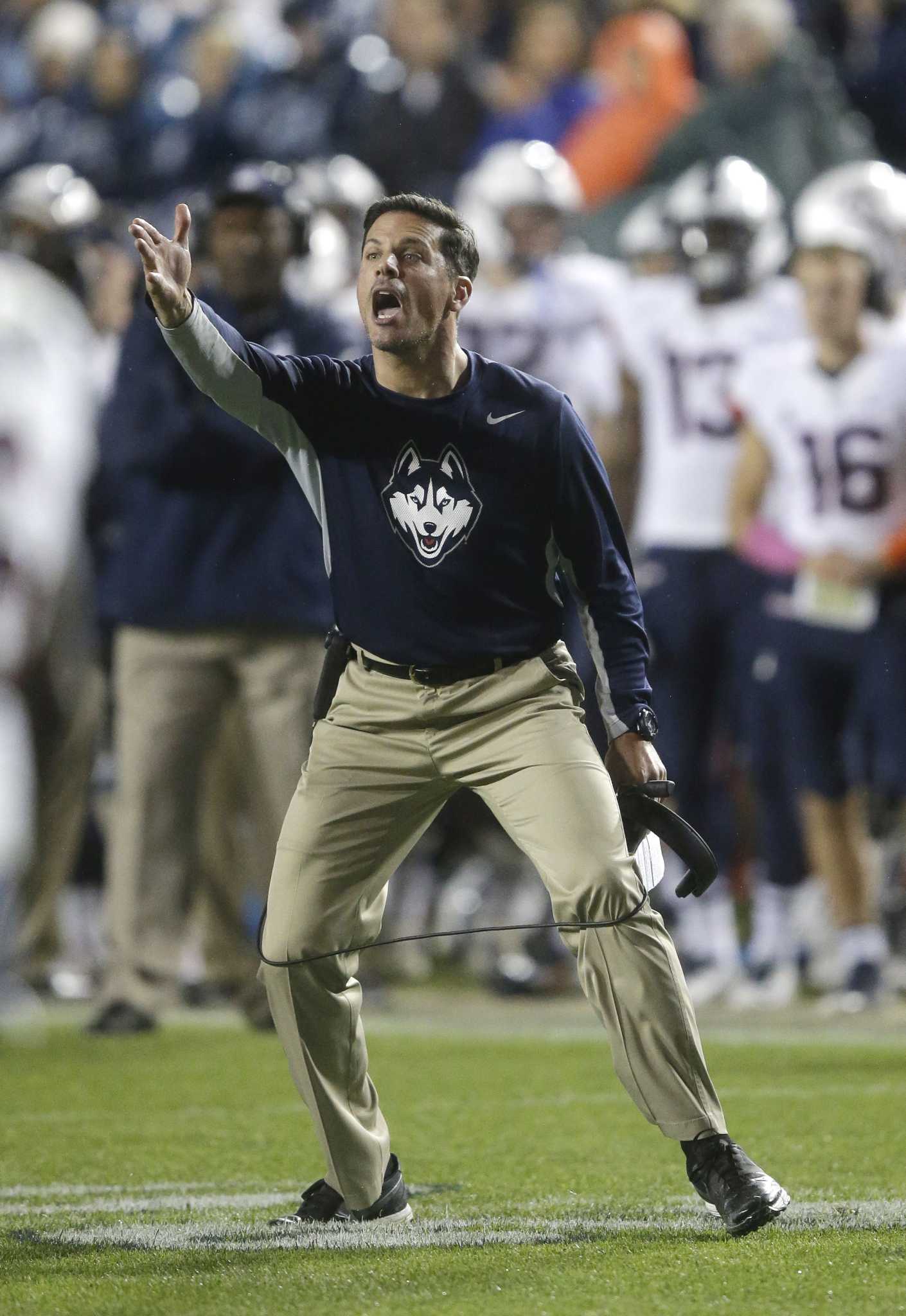 UConn coach Bob Diaco sticks with bend, don’t break philosophy on defense