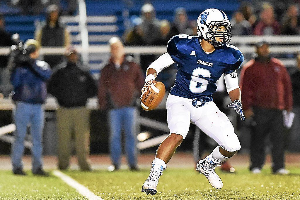 Football: Middletown’s Highsmith to play at UConn