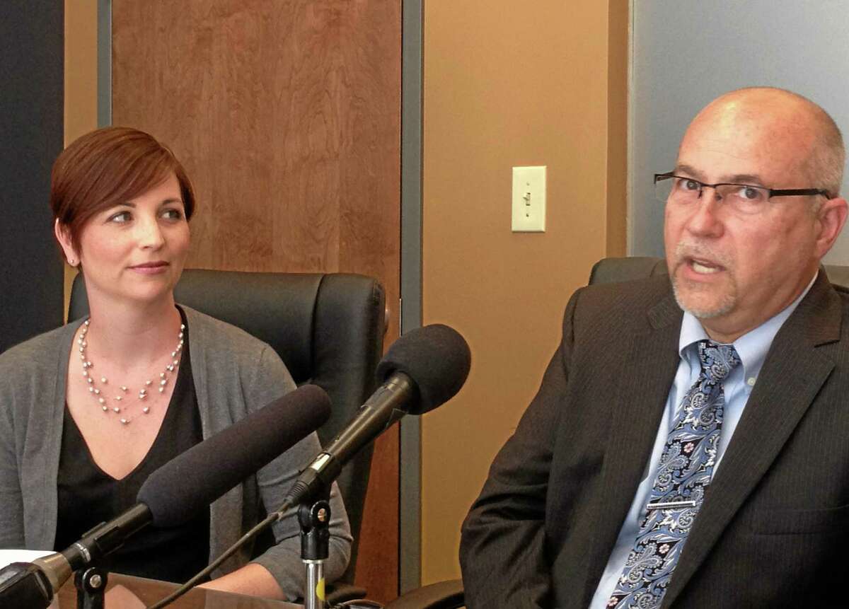 Judge strikes down Kentucky’s gay marriage ban