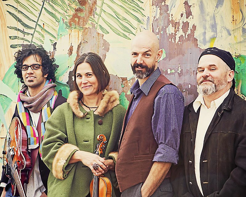 Rani Arbo & Daisy Mayhem to perform April 26