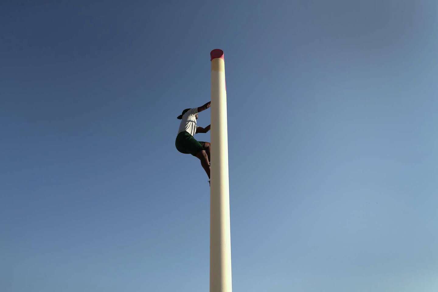 Photos show what it takes to be a U.S. Border Patrol agent