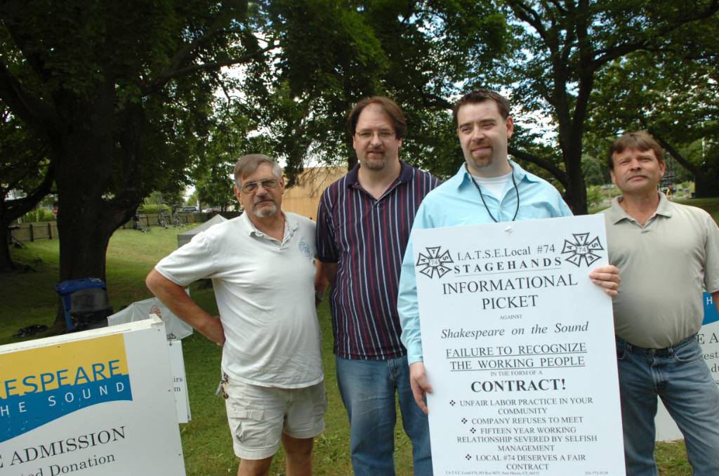 Stagehand union pickets Shakespeare on the Sound