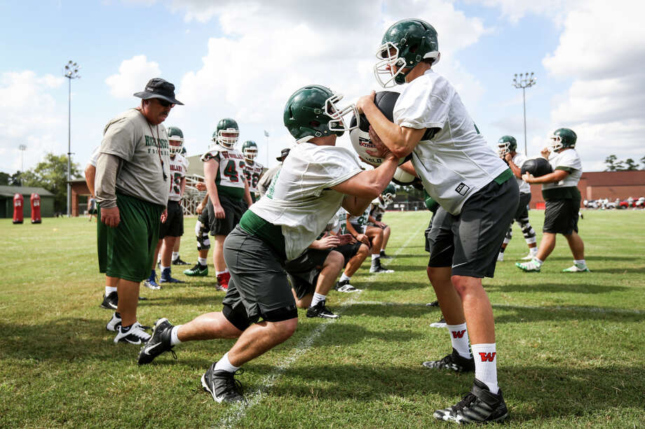 FOOTBALL: With eyes set on returning to state, The Woodlands holds ...