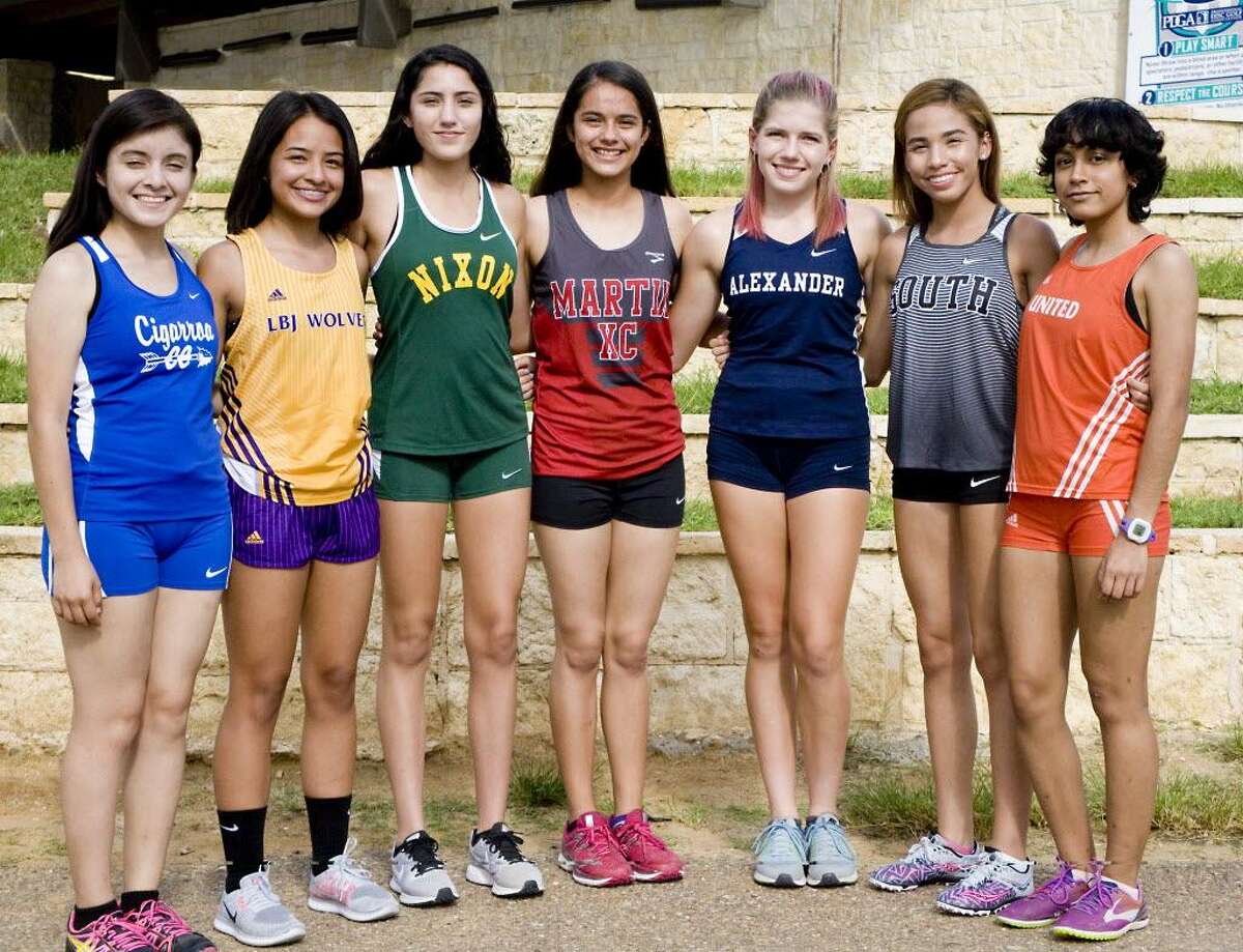 Girls’ cross country teams look to build on strong 2016