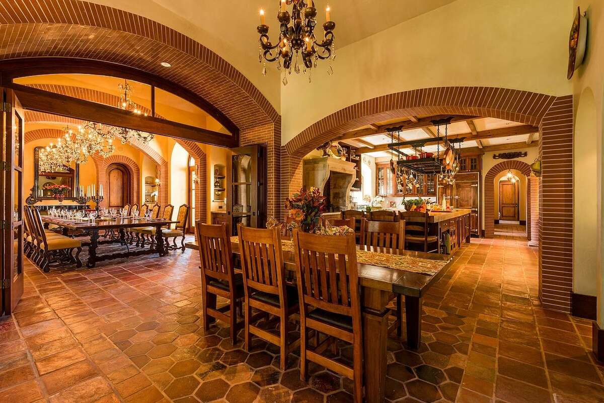 Italian-inspired Central Texas estate owned by Carrabba's co-founder ...